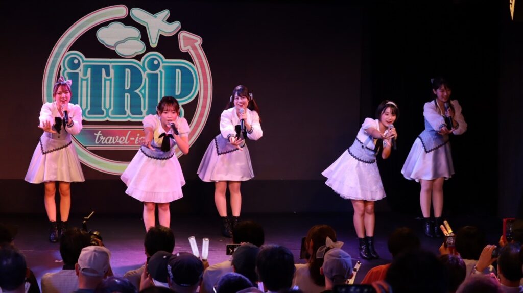 2023年8月21日「iTRiPプレお披露目ライブ～trip with you～」レポート - シアターマーキュリー新宿