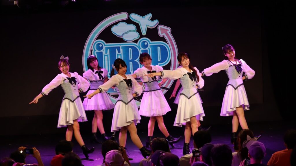 2023年8月21日「iTRiPプレお披露目ライブ～trip with you～」レポート - シアターマーキュリー新宿